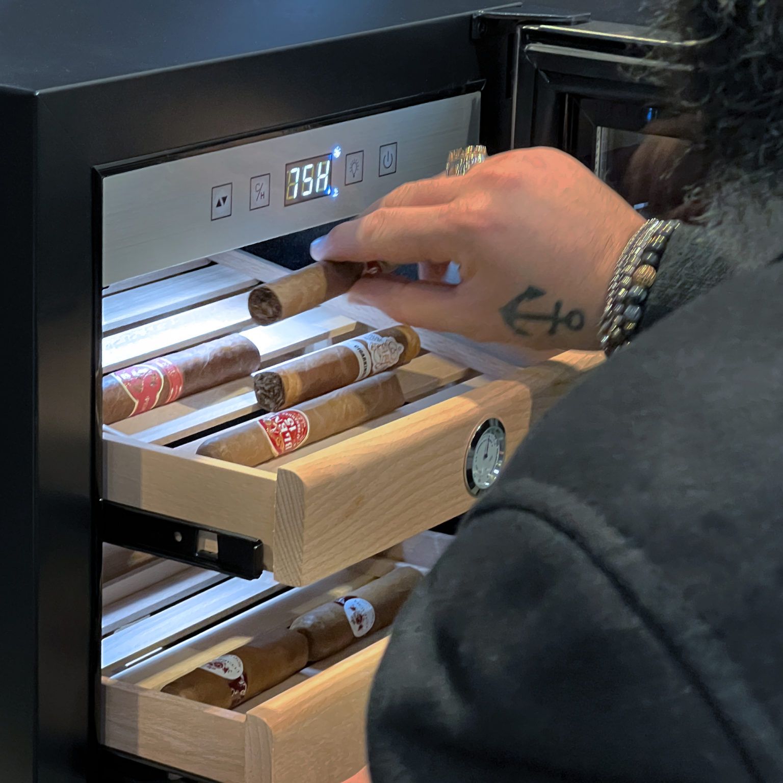 La Sommelière CIG251 Humidor - TEMPTECH